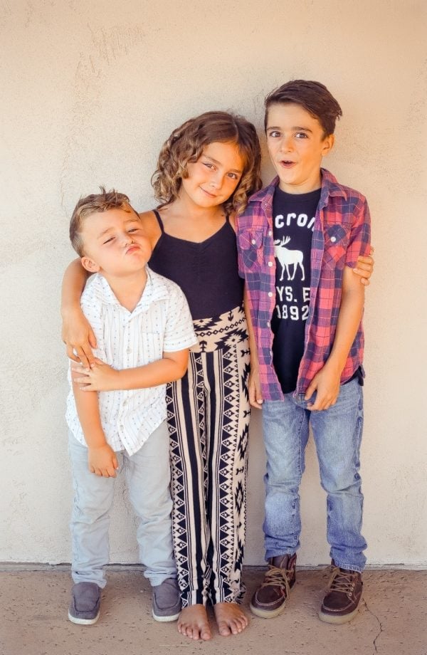 How to Get Your Kids Started In the World of Child Modeling