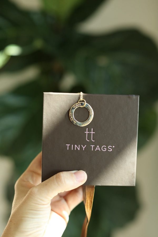 Tiny Tags for The Holidays