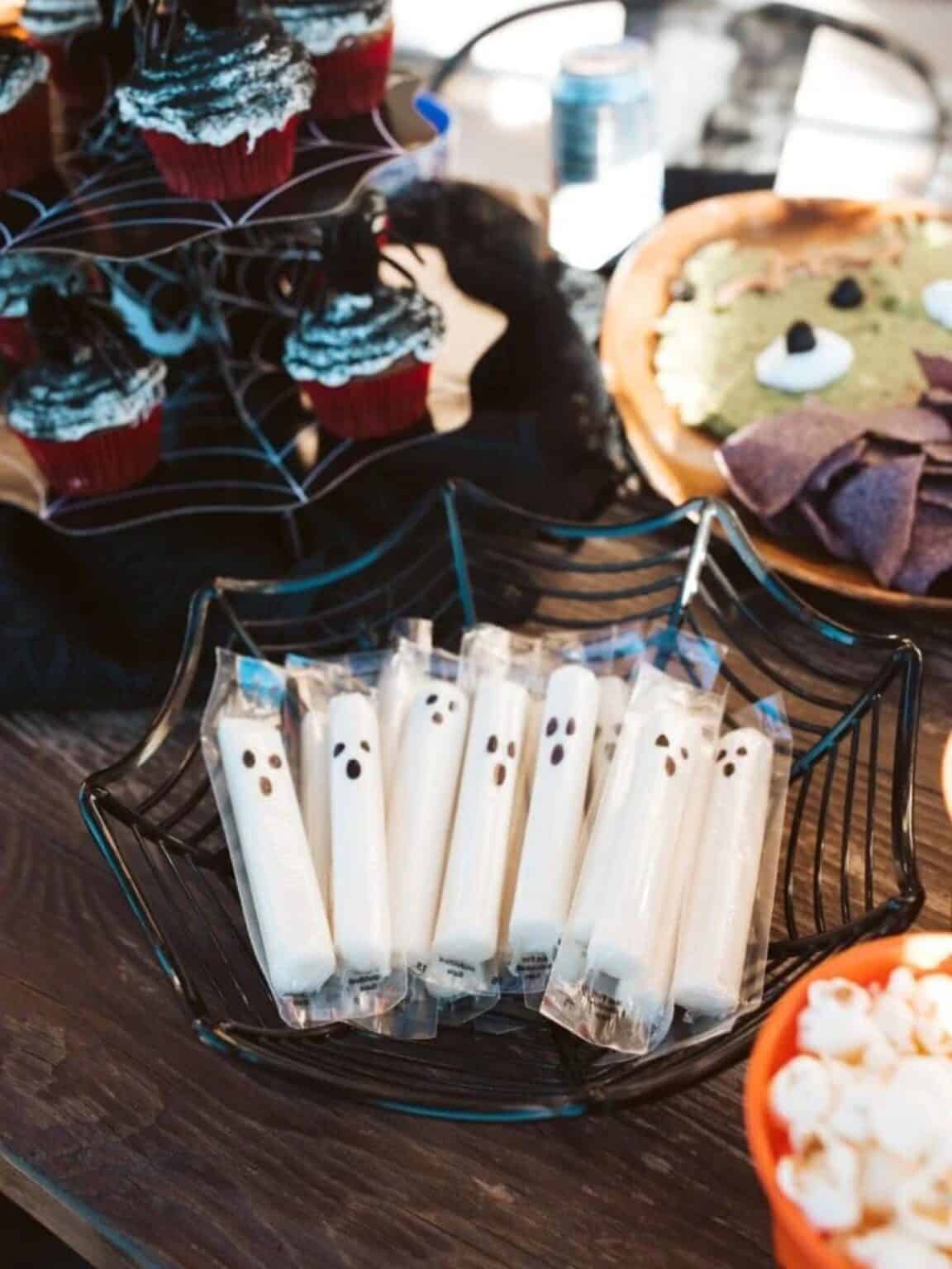 How To Throw A Fun & Healthy Halloween Party - City Girl Gone Mom