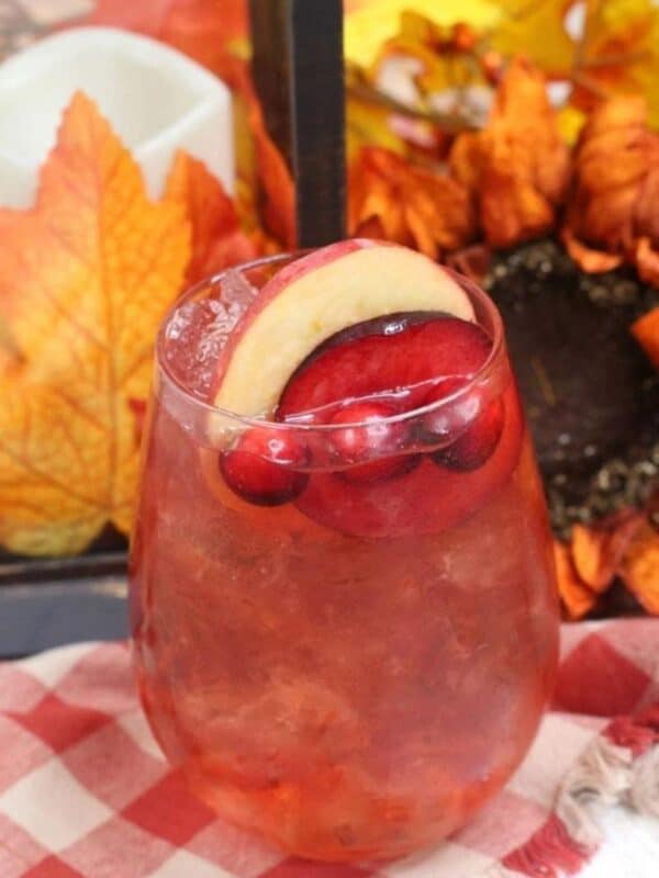 The Best Winter Cocktails for the Festive Season - City Girl Gone Mom
